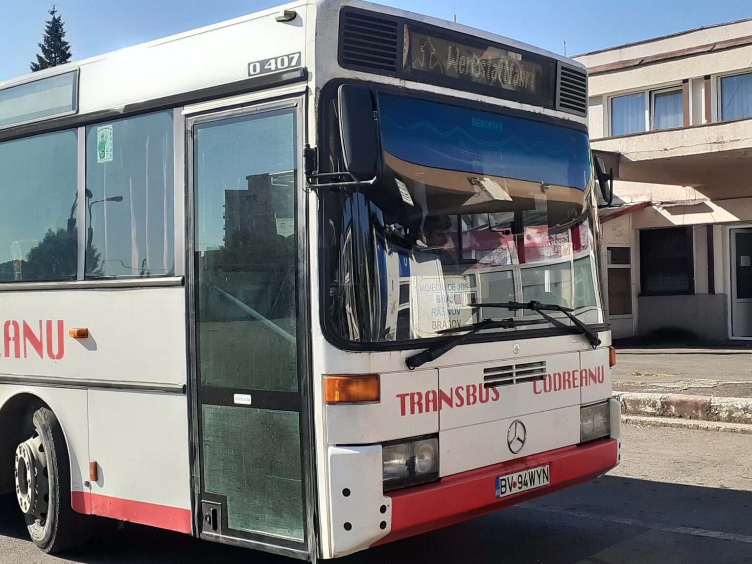 ブラン城見学：ブラショヴから日帰り観光その1 | Mai and Chris Travel