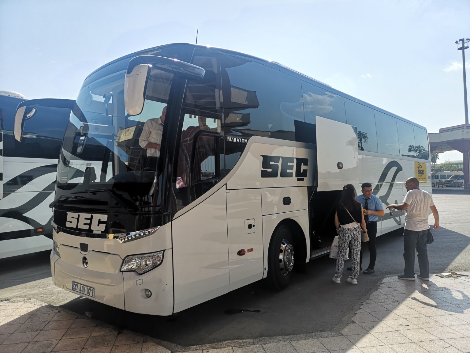 Bus Adana to Gazientep | Mai and Chris Travel