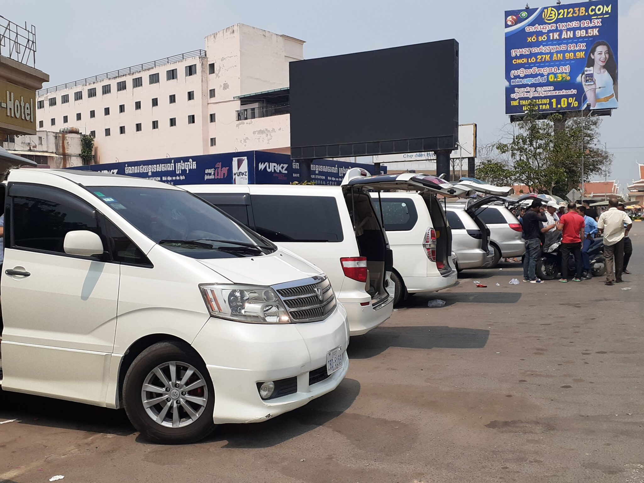 Moc Bai – Bavet: Cheap way of Crossing from Ho Chi Minh to Phnom Penh ...