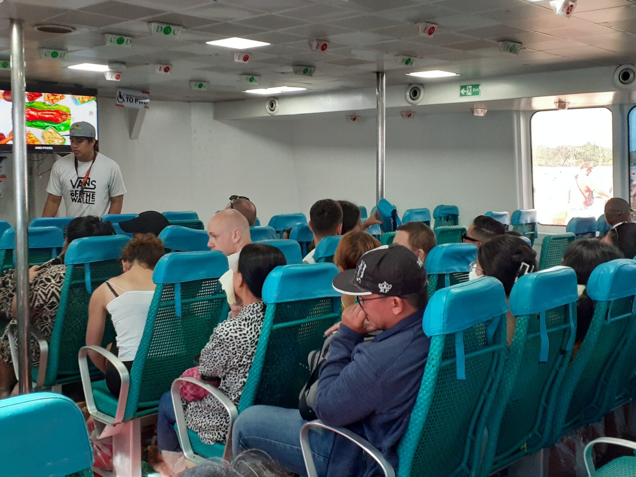 Travelling on the Fast ferry from Siquijor Island to Bohol Island ...