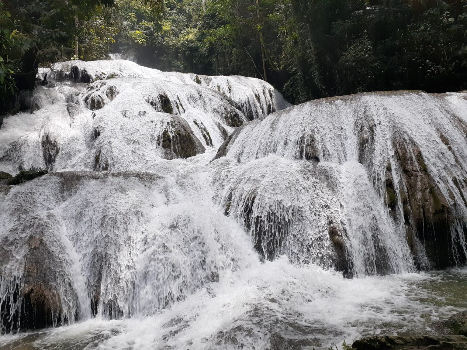 What to Do in Tentena? Sightseeing and Attractions | Mai and Chris Travel