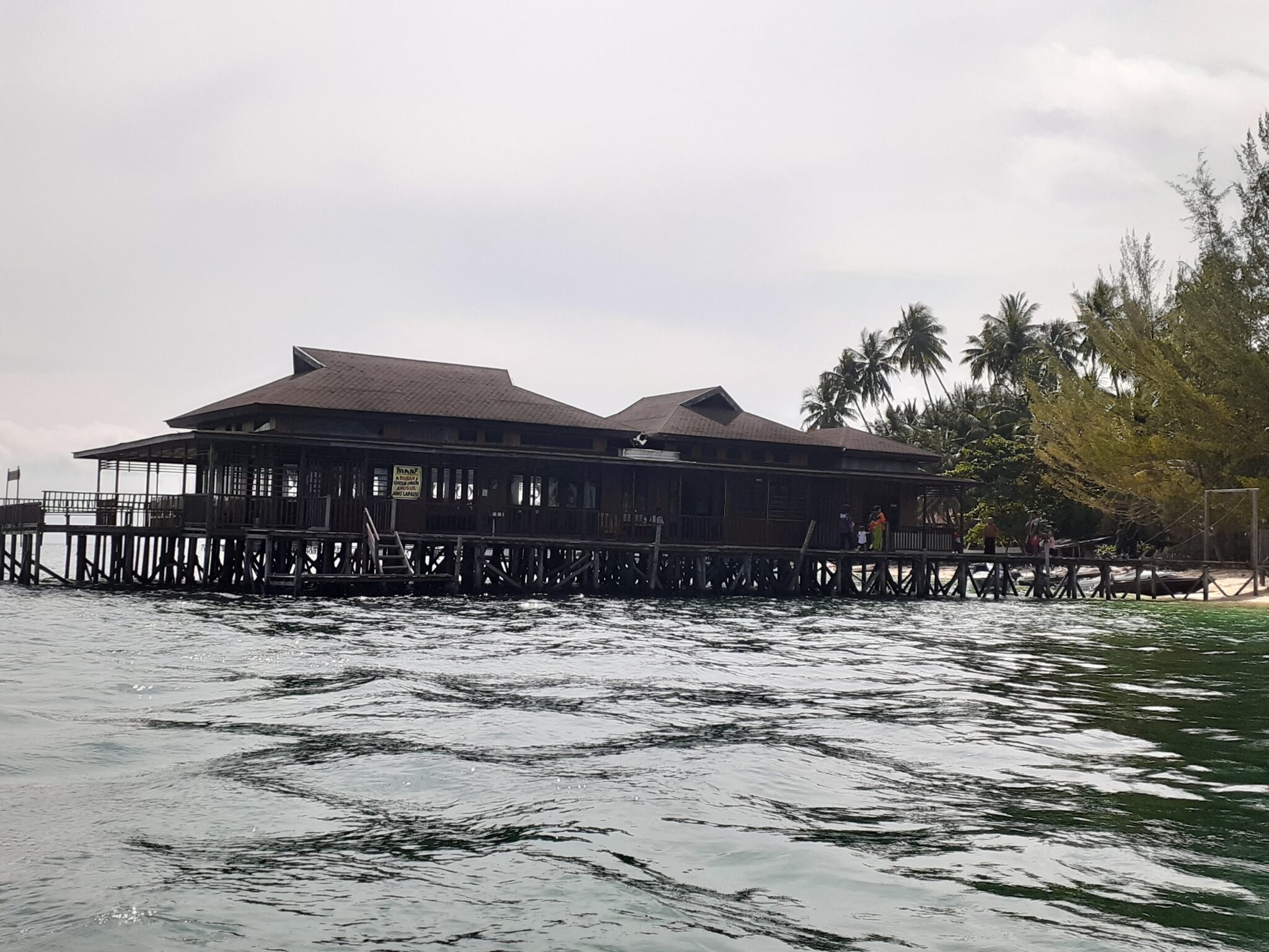 from Maratua Island to Tarakan via Derawan: We Took a Speedboat and it ...