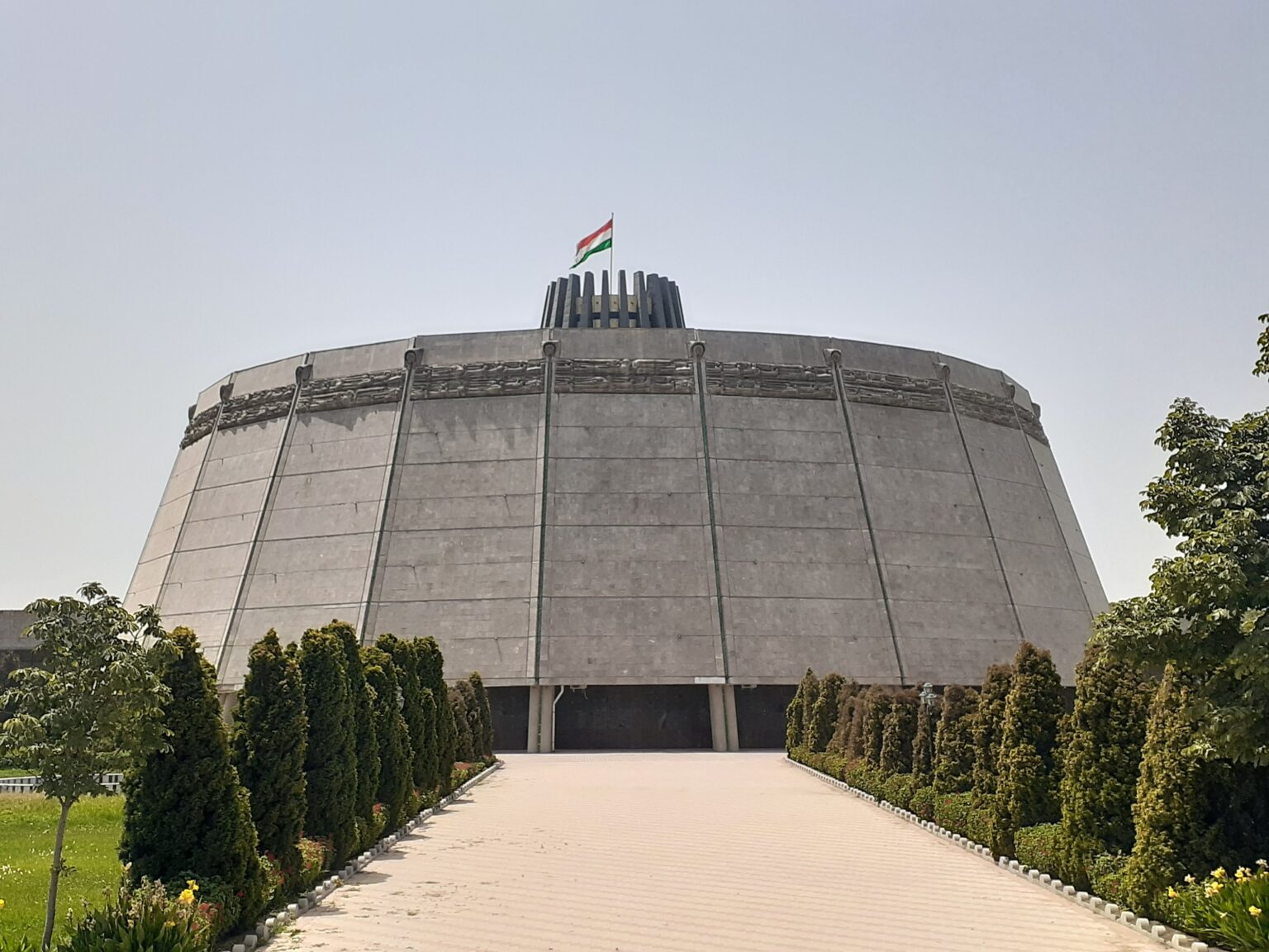 14 Sightseeing Spots in Dushanbe: Kitsch Soviet Architecture | Mai and ...