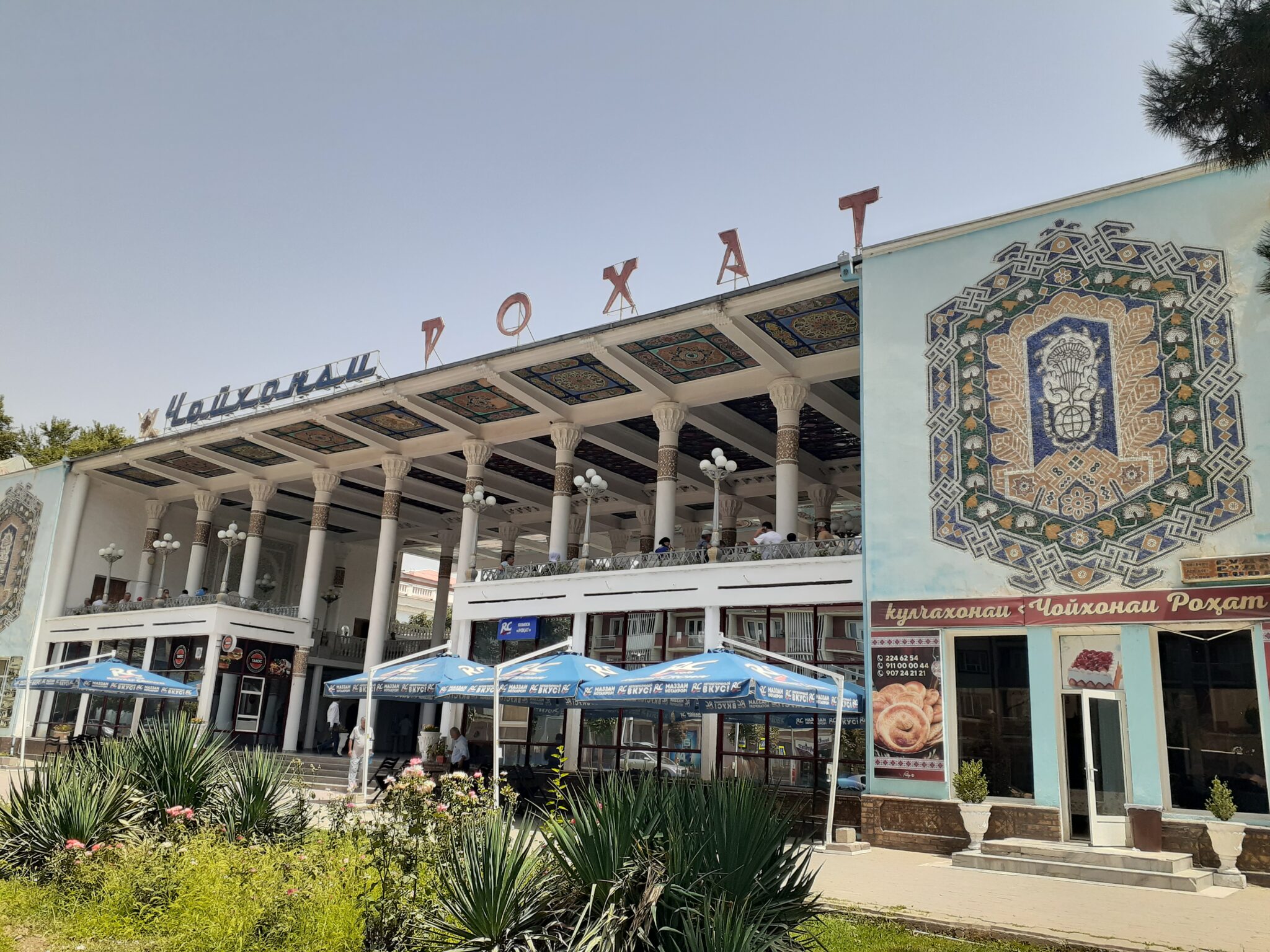 14 Sightseeing Spots in Dushanbe: Kitsch Soviet Architecture | Mai and ...