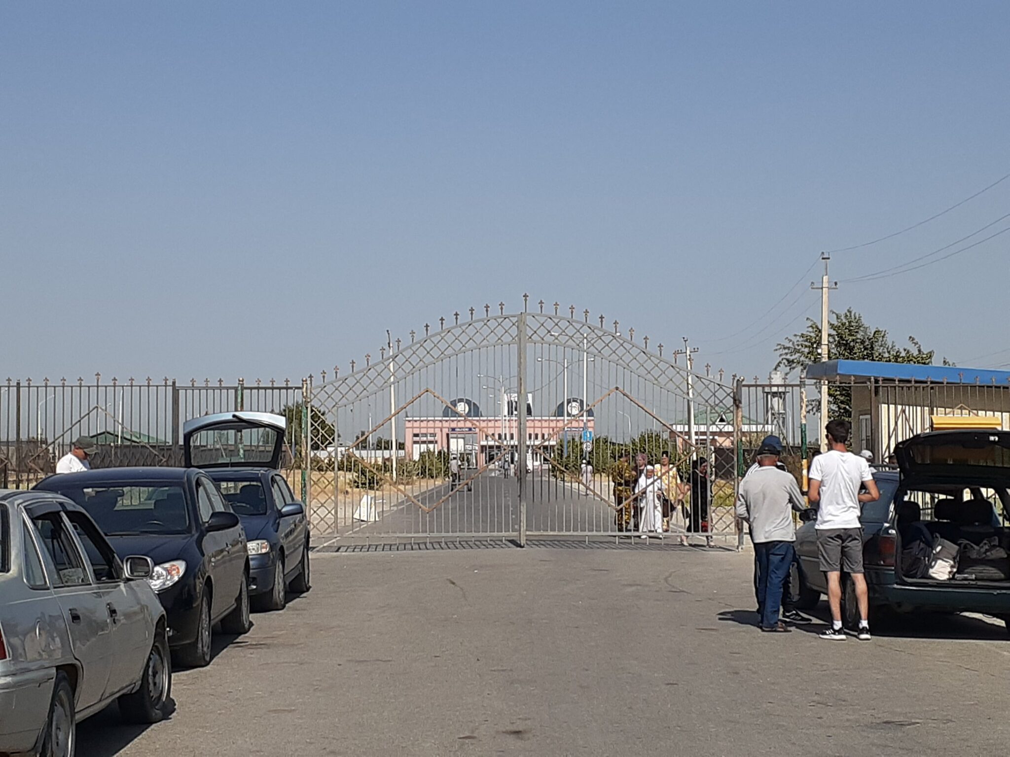 Border Crossing Guide: Panjakent (Tajikistan) to Samarkand (Uzbekistan ...
