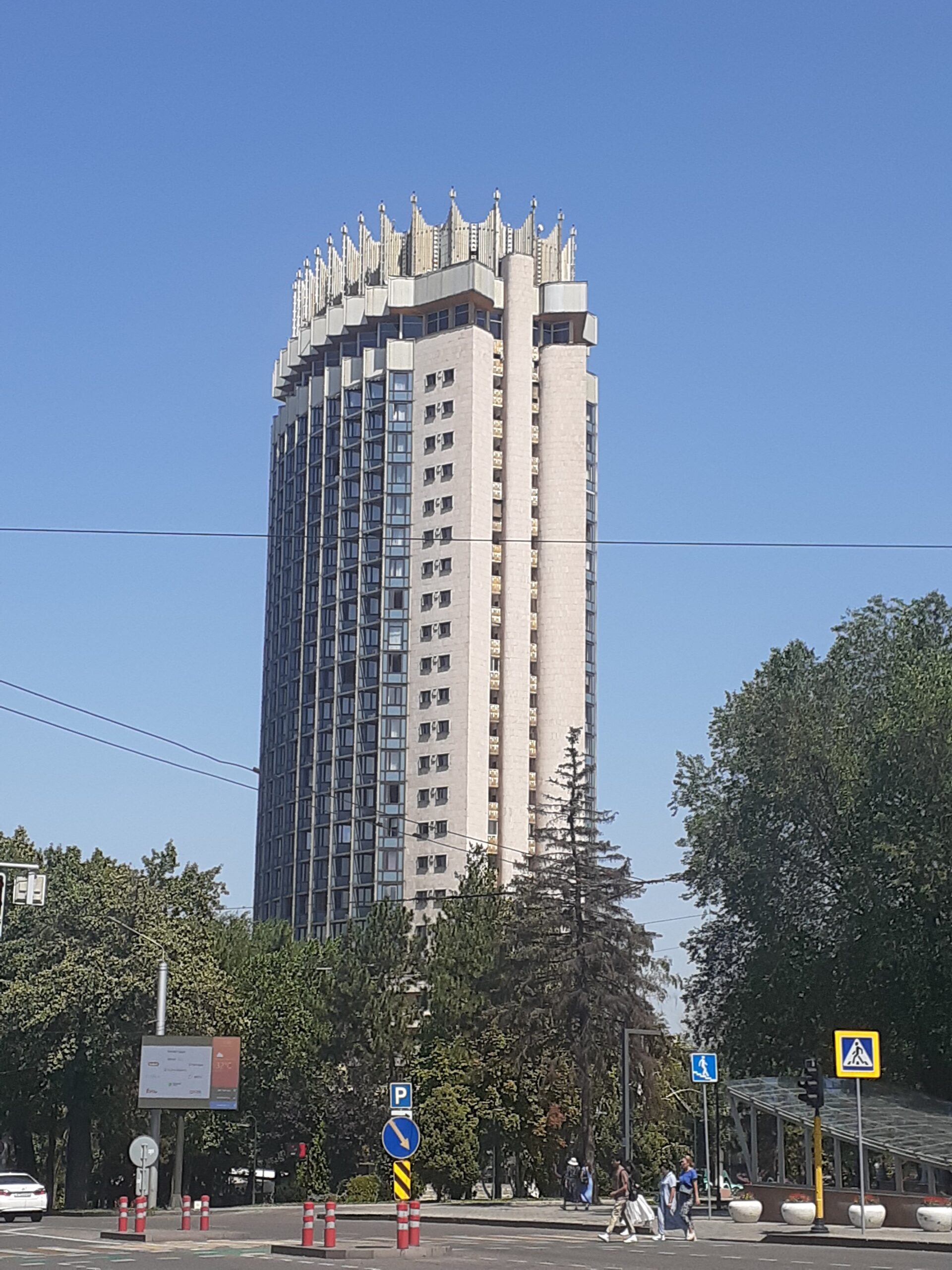 Walking in Almaty: Sightseeing and Attractions | Mai and Chris Travel